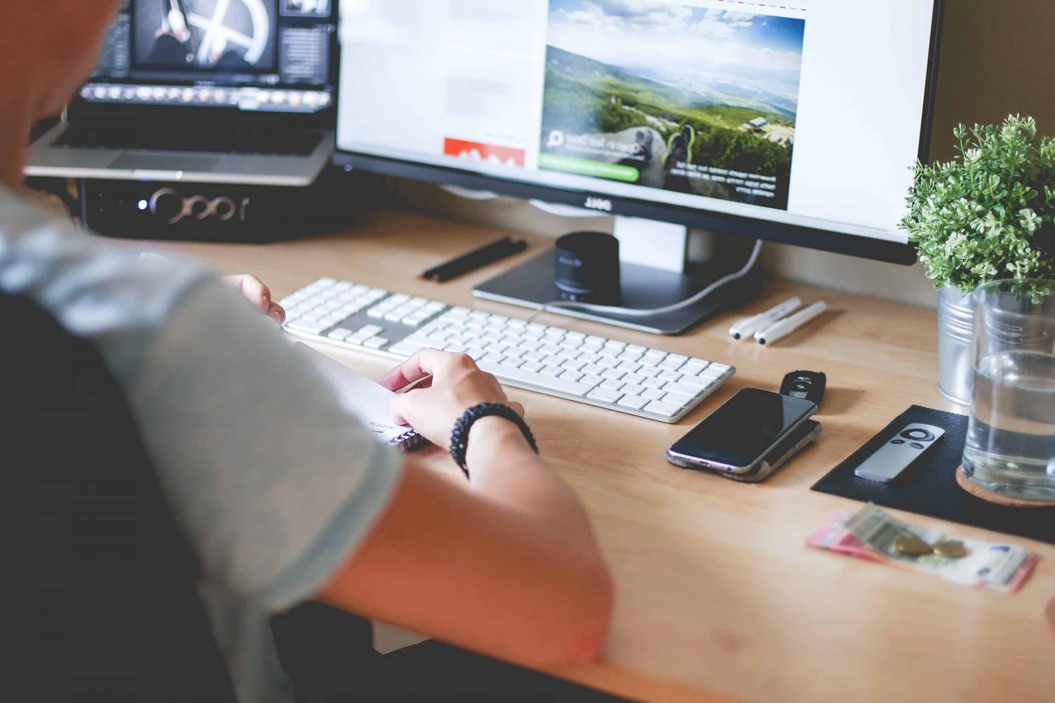 7 Standing Desk Alternatives For Small Spaces And Prices